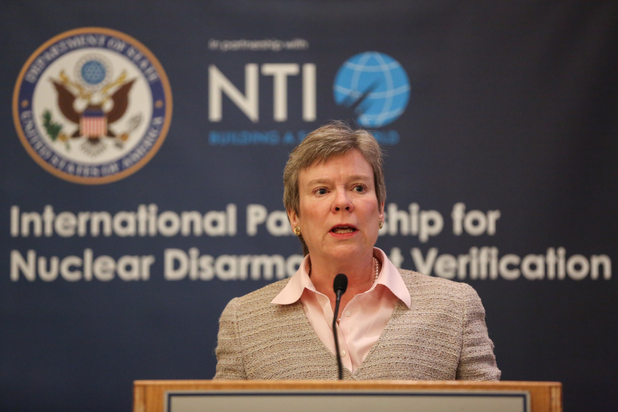 Rose Gottemoeller on "Negotiating the New START Treaty: Lessons for the ...